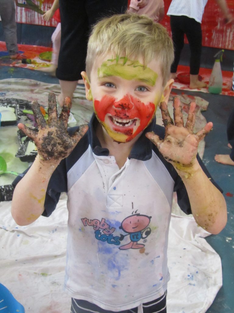 Messy Parties - Messy Monkeys